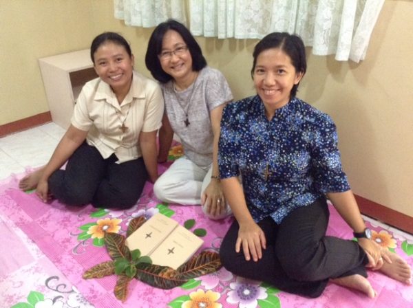 M. Phanxica Nguyen Thi Quy RNDM with TP sisters, Regina Tin Moe Yee ...